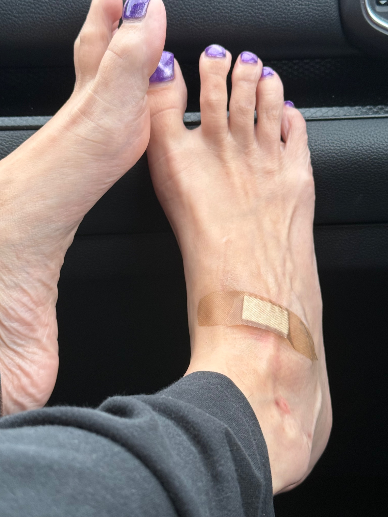 Bratty Goddess Tickles Feet