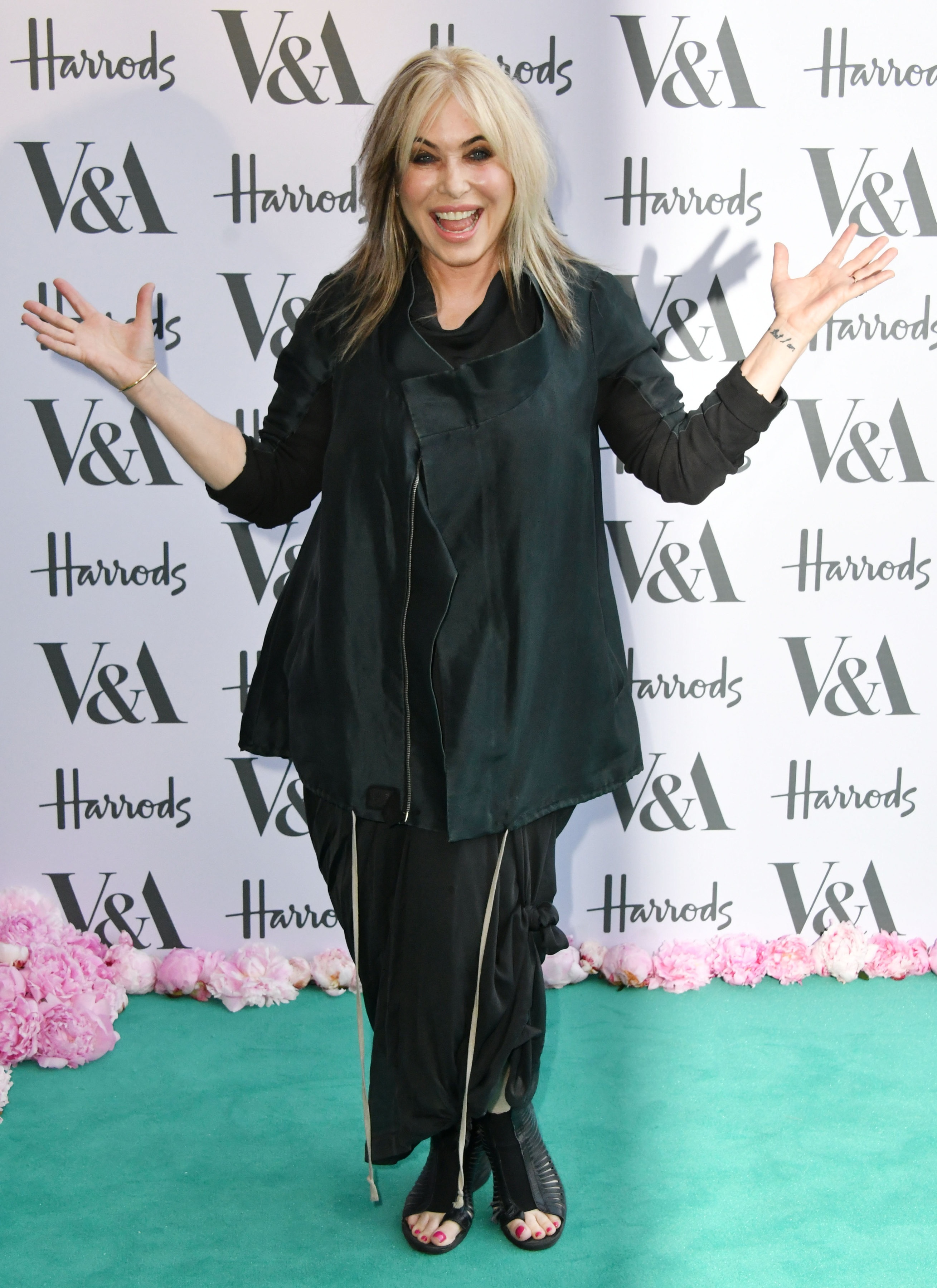 Brix Smith-Start's feet