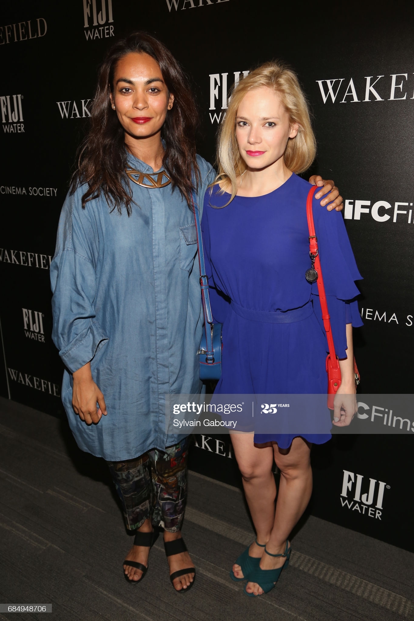 Caitlin Mehner's feet