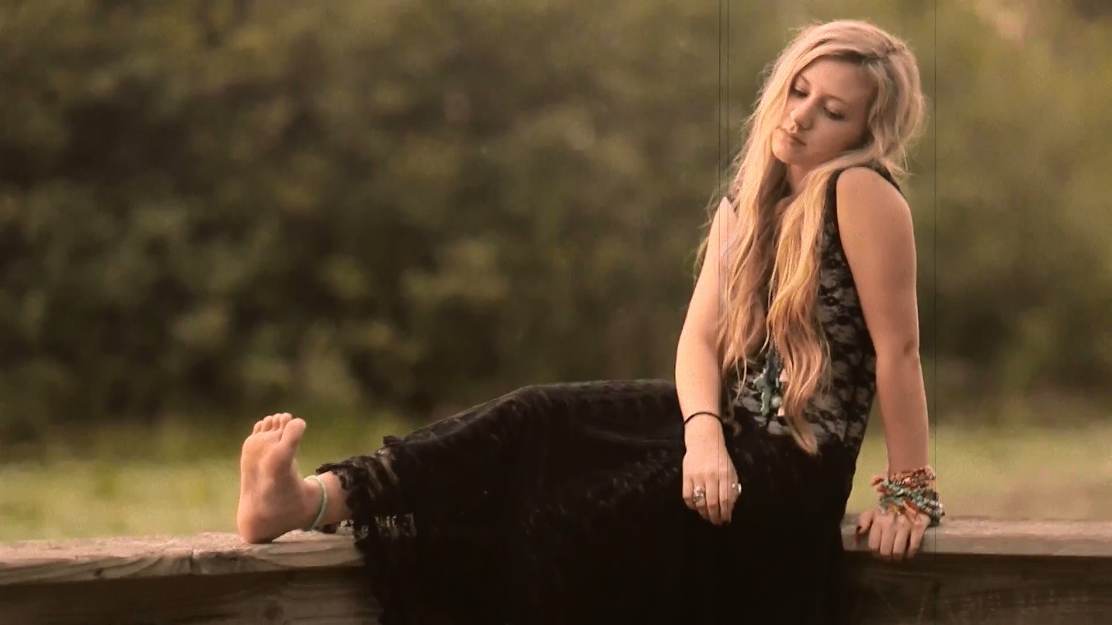 Callaghan Smerek's feet