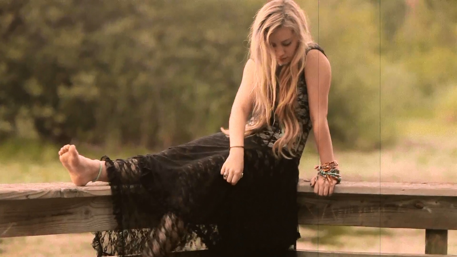 Callaghan Smerek's feet