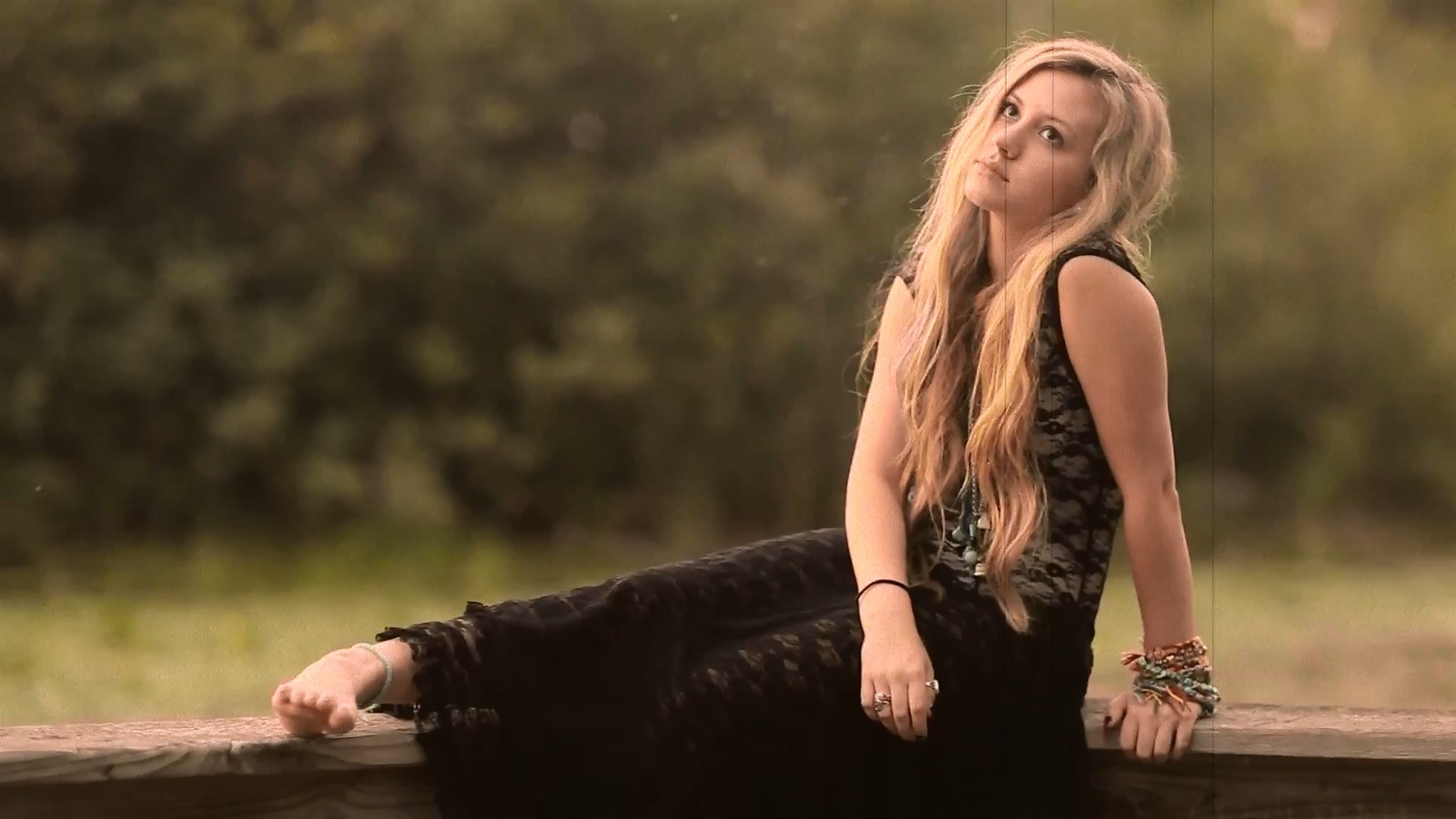 Callaghan Smerek's feet