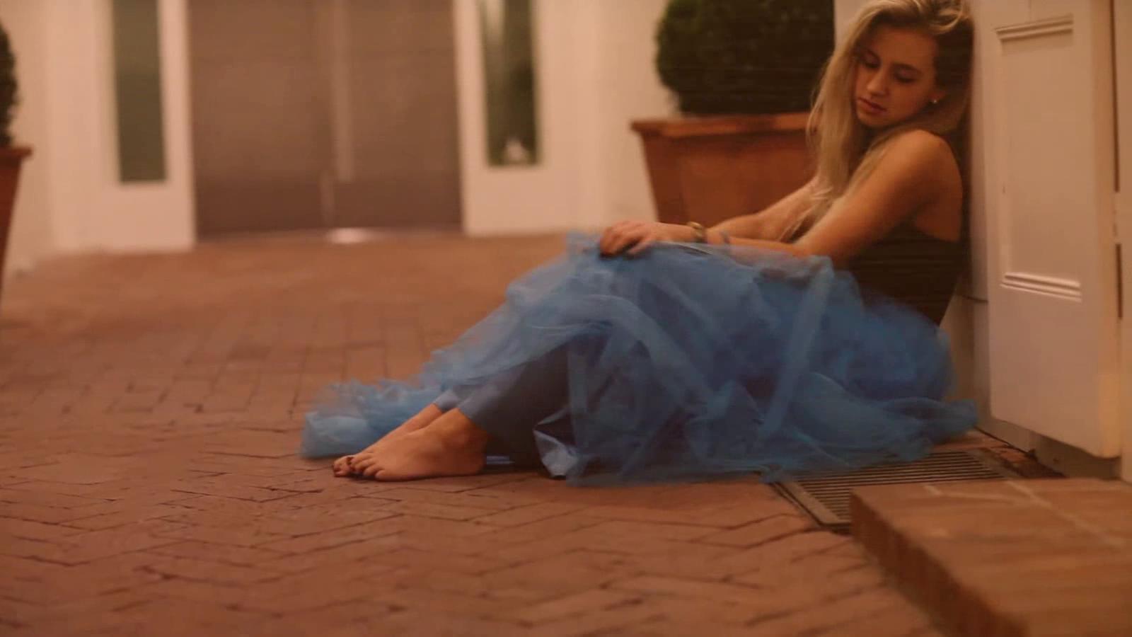 Callaghan Smerek's feet