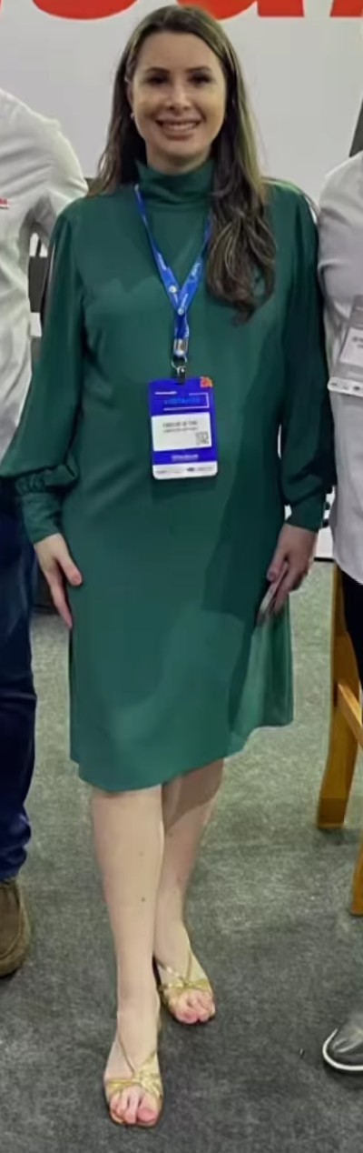 Caroline De Toni's feet