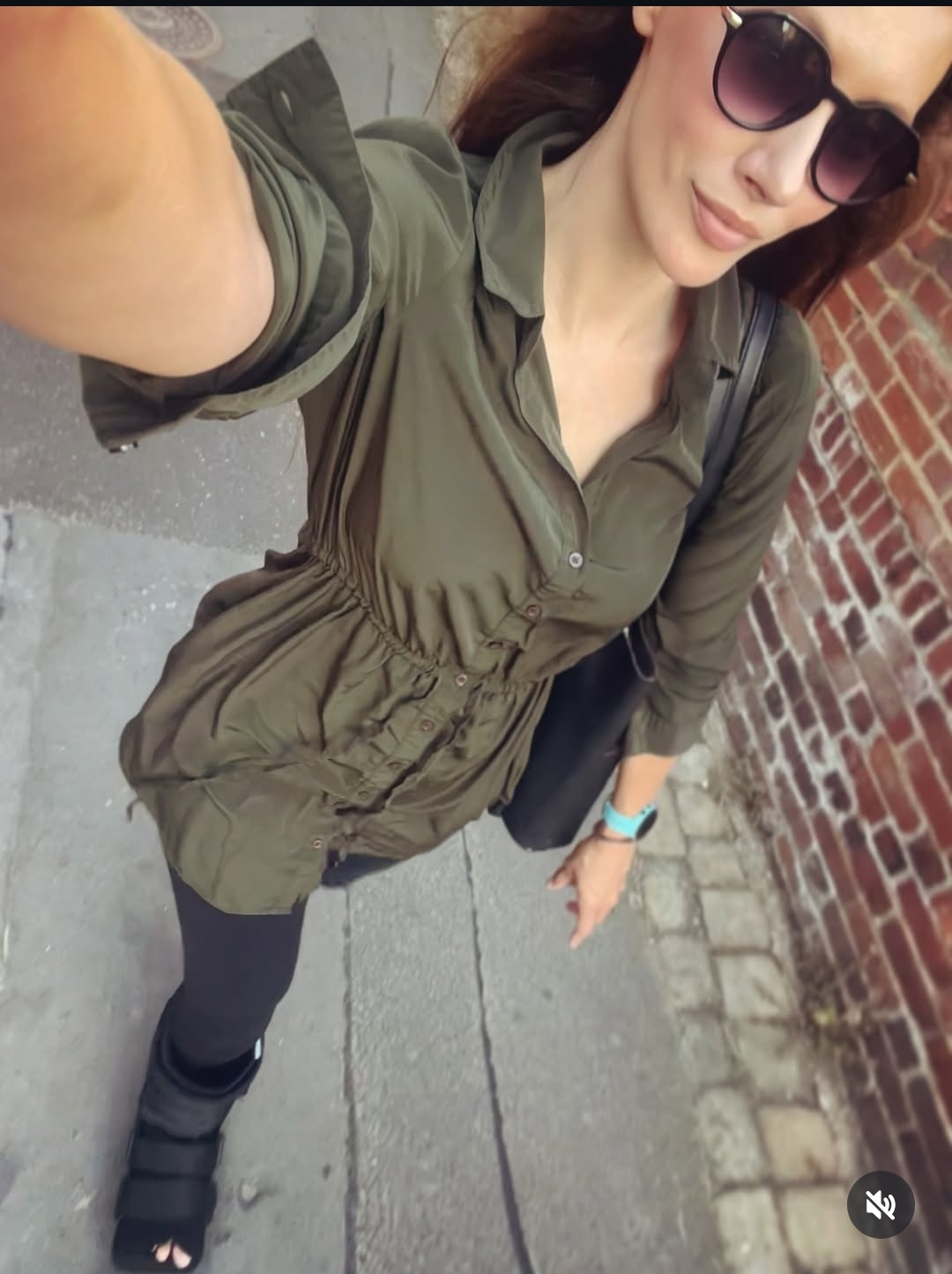 Caroline Green's feet