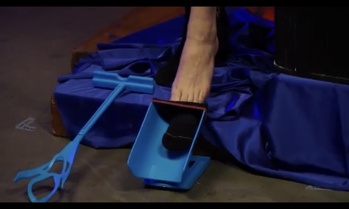 Caroline Newtons Feet