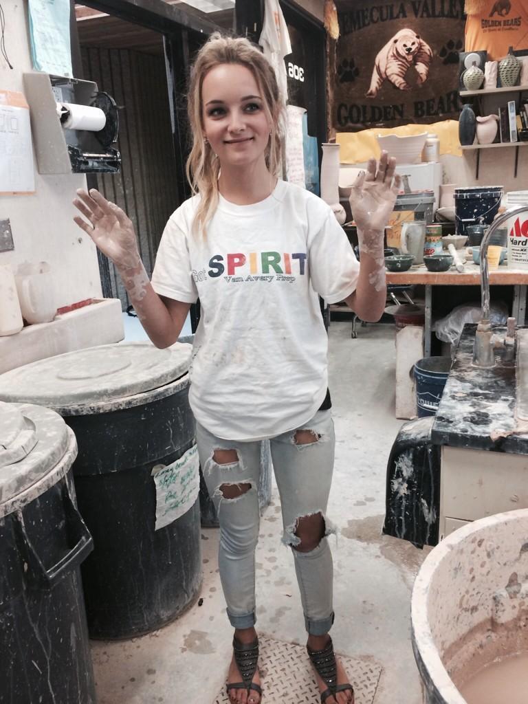 Caylie Gregorio's feet