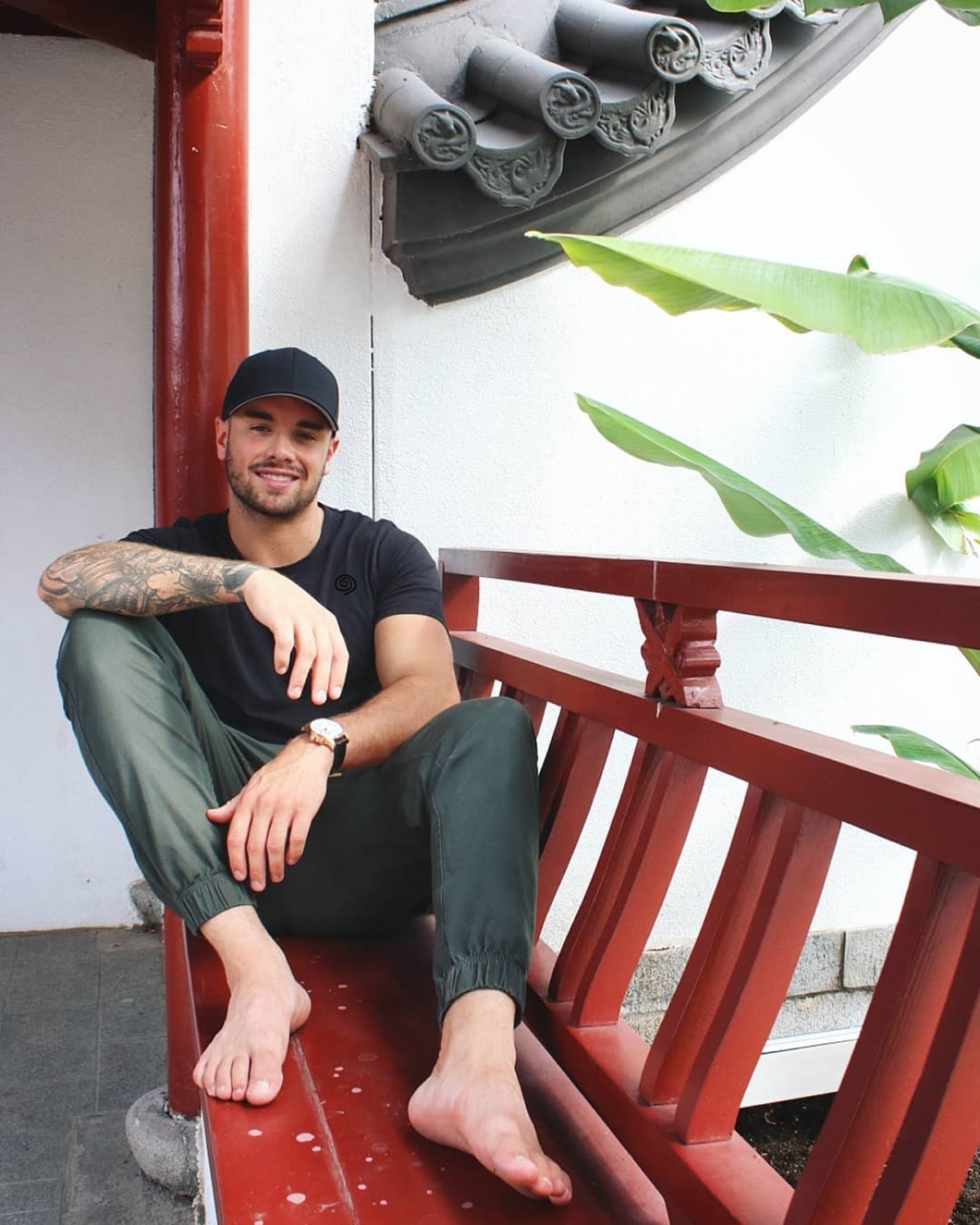 Charles Montigny's feet