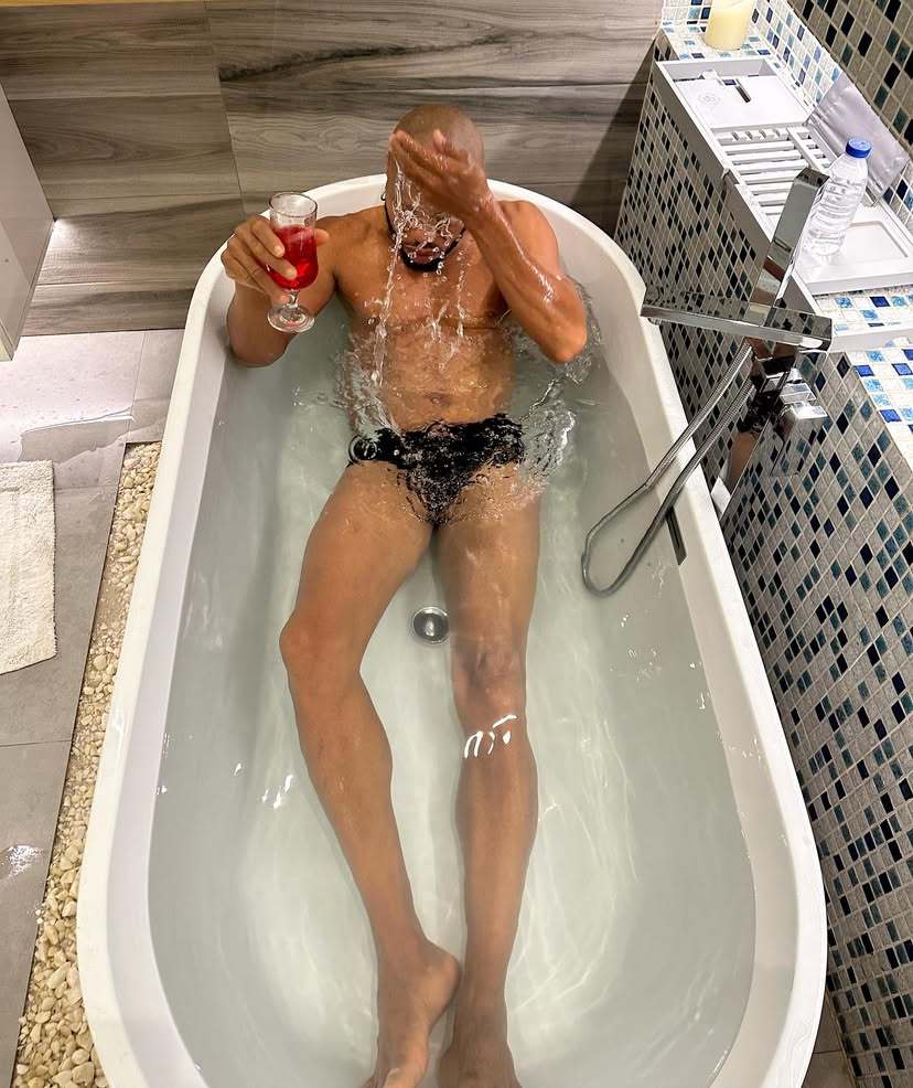 Charles Okocha's feet Charles Okocha's feet