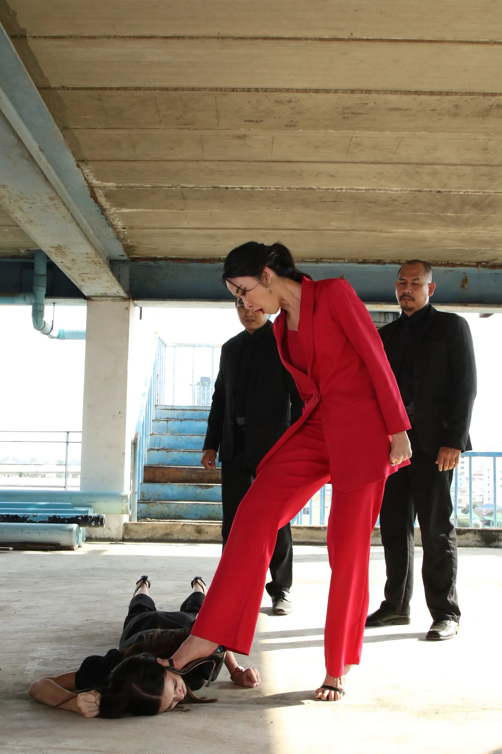 Chiranan Manochaem's feet