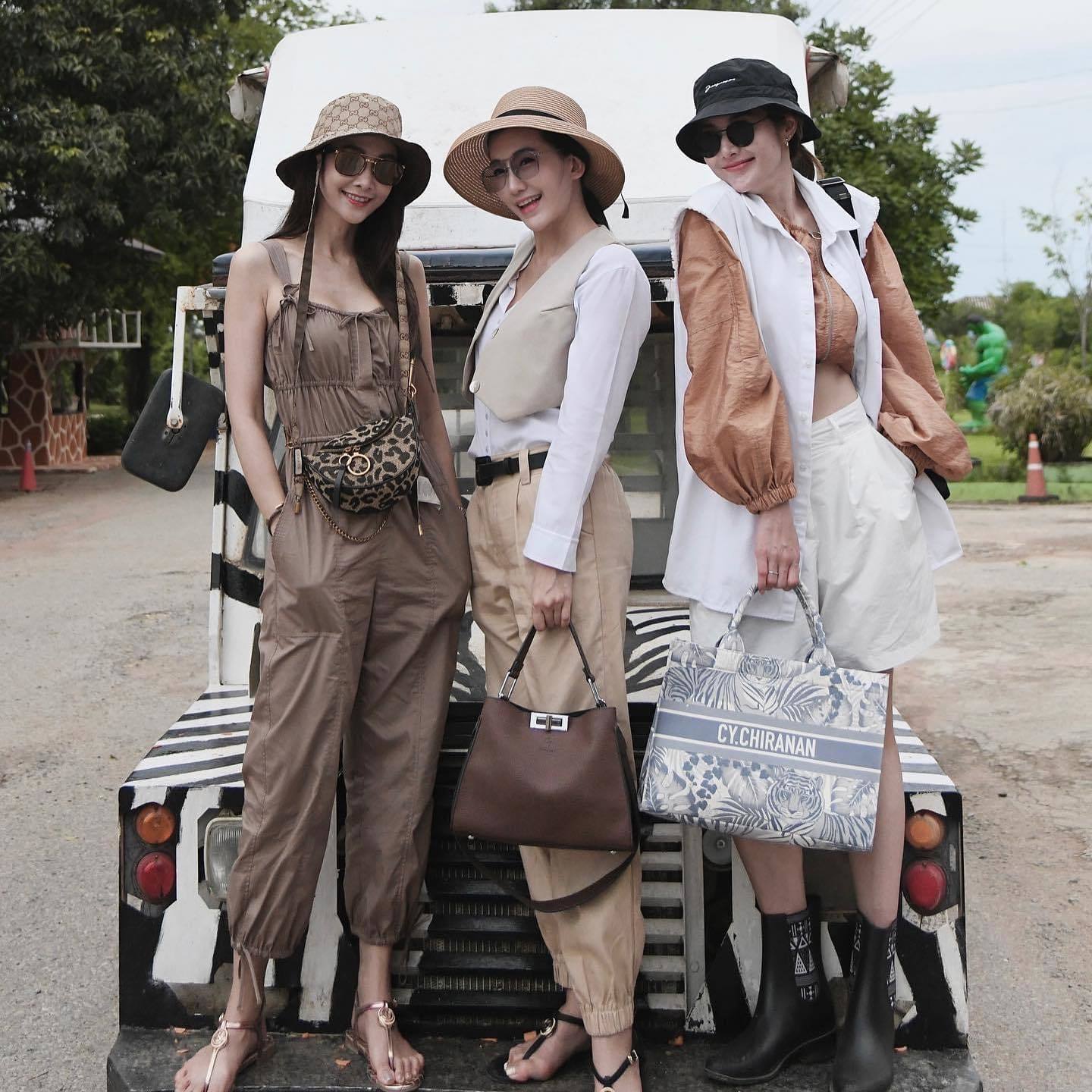 Chiranan Manochaem's feet