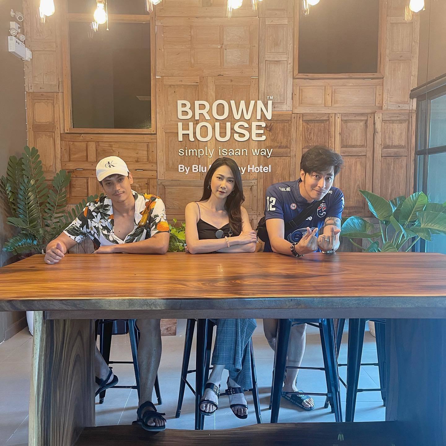 Chiranan Manochaem's feet