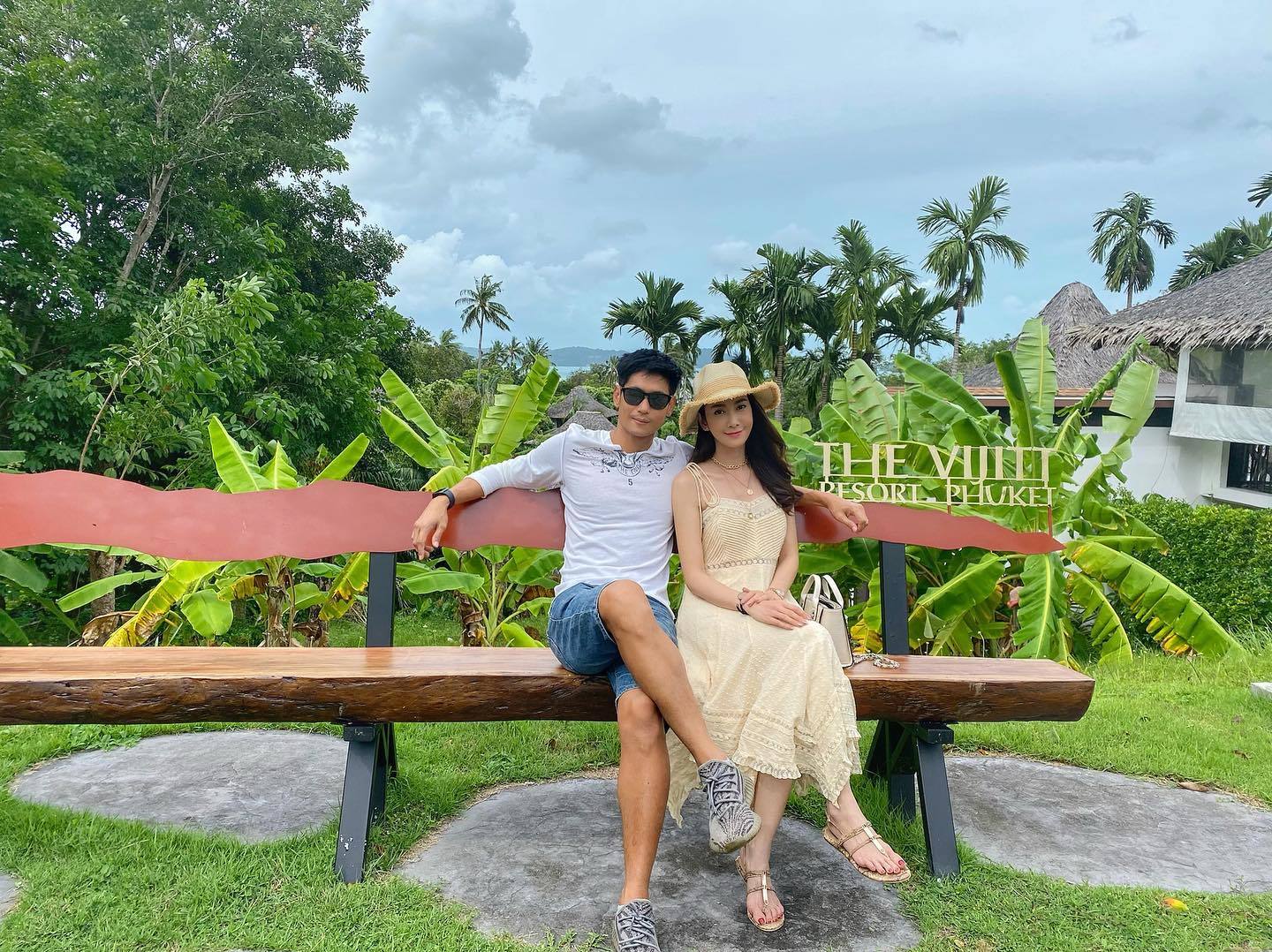 Chiranan Manochaem's feet