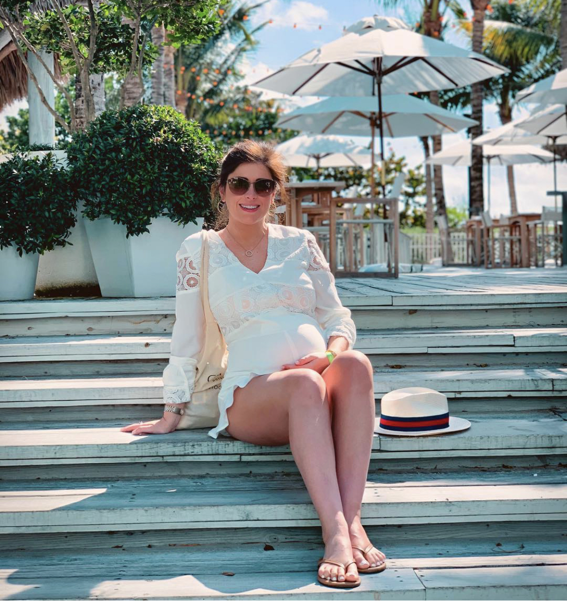 Chloe Melas's feet