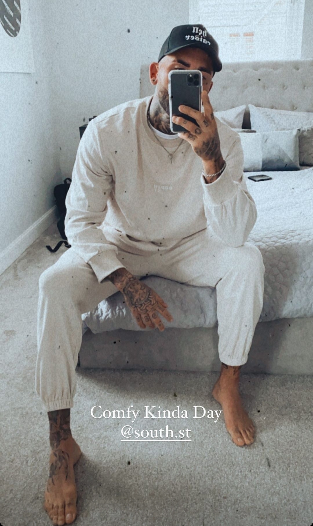 Chris Perceval's feet