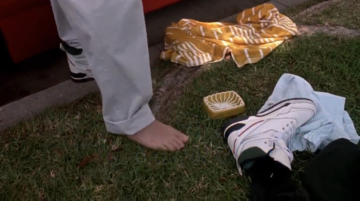 Christopher Reid's feet