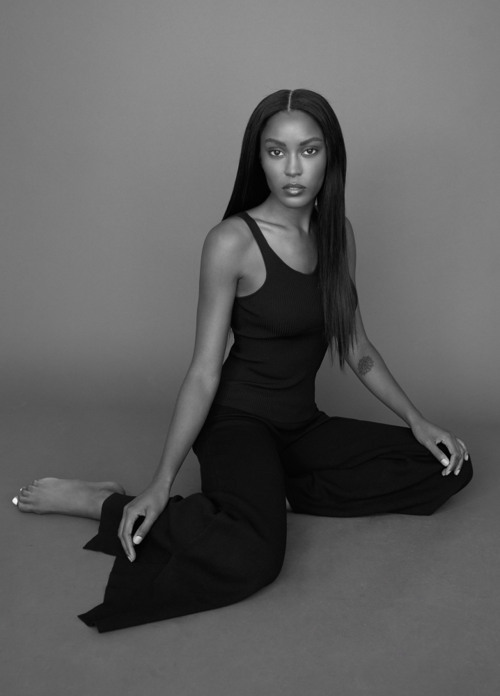 Ciara Millers Feet I Piedi Di Ciara Miller Celebrities Feet 2024