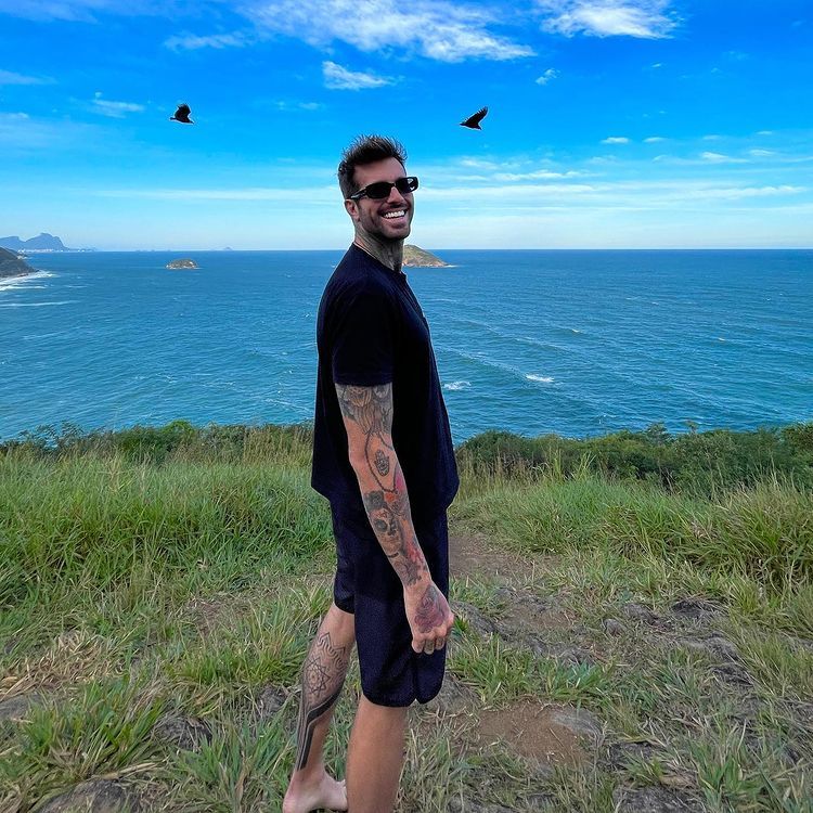 Claudio Matos's feet