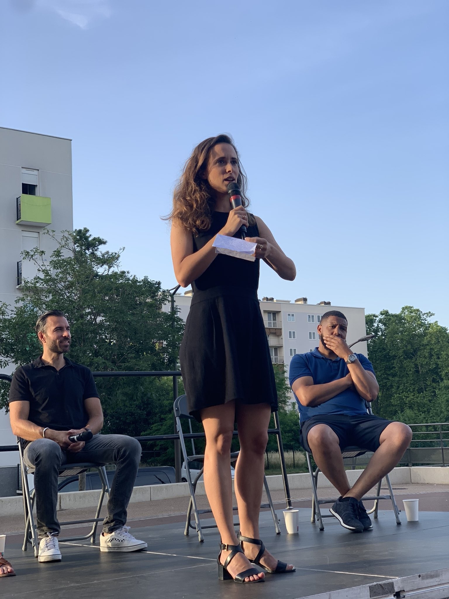 Clémence Guetté's feet