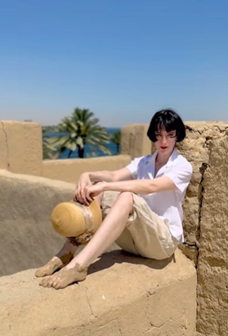 Colleen Darnell's feet