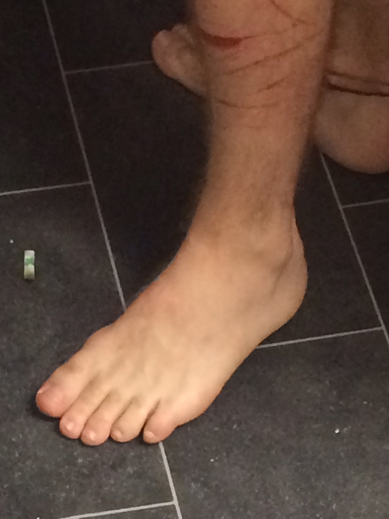 Dan Ellison's feet