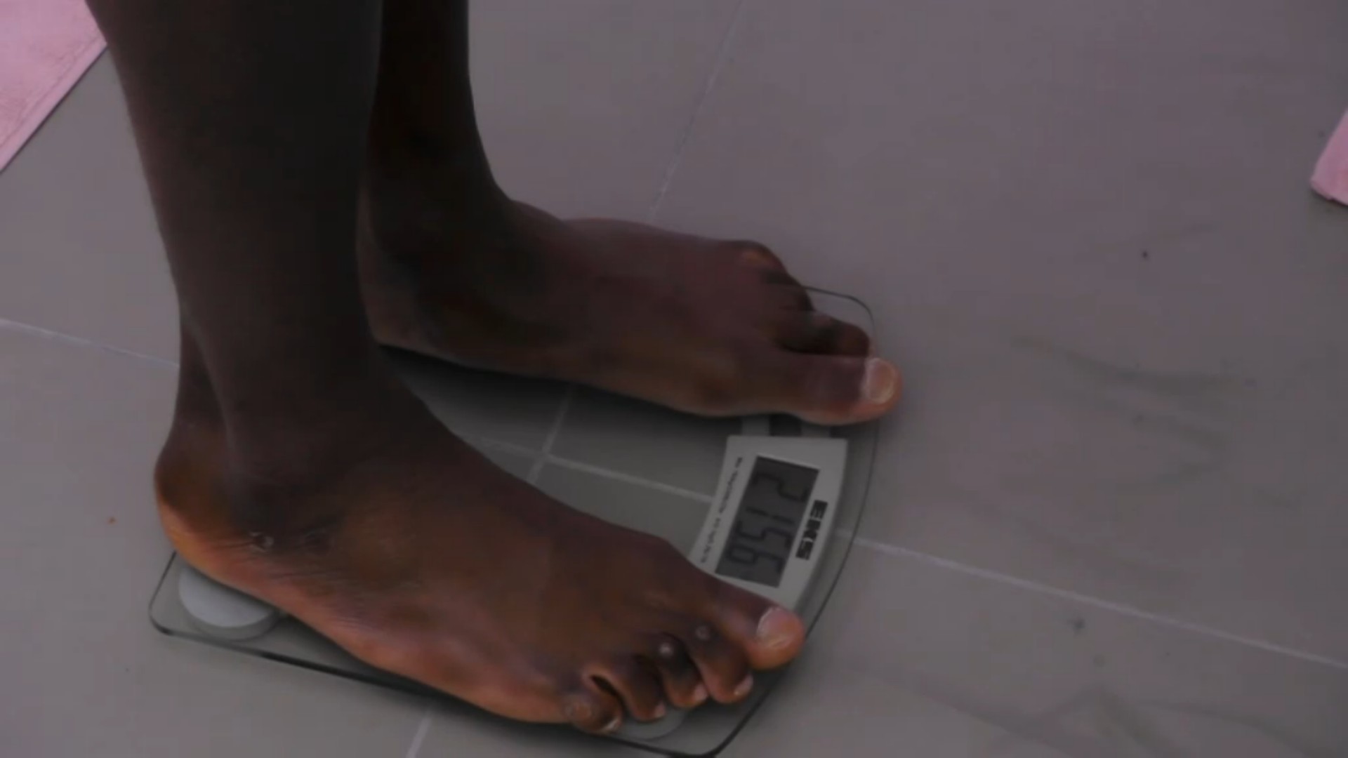 Daniel Mosaku's feet