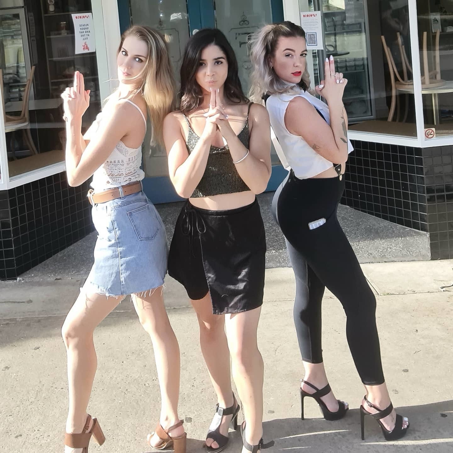 Daniele Clements's Feet - I piedi di Daniele Clements - Celebrities ...