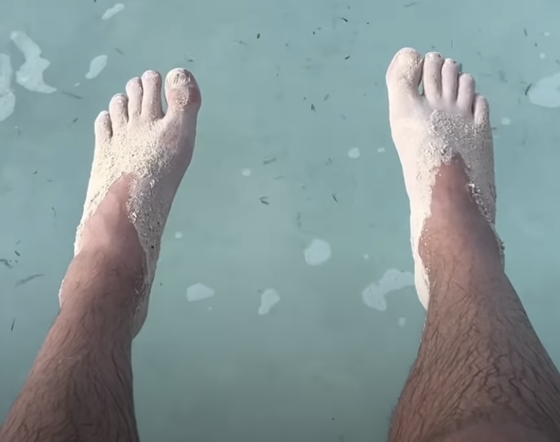 Danny Max's feet