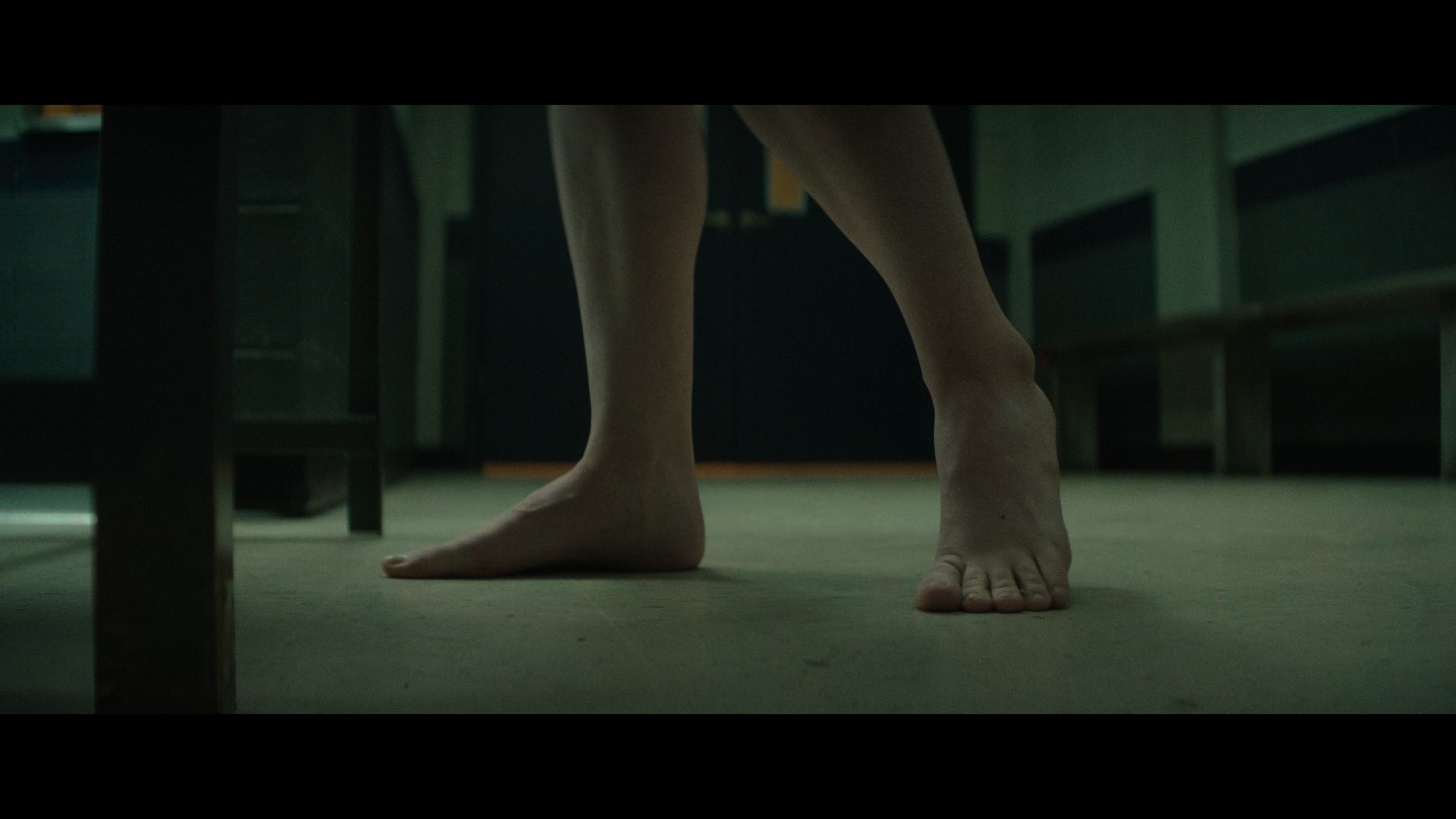 Deborah Ann Woll's feet