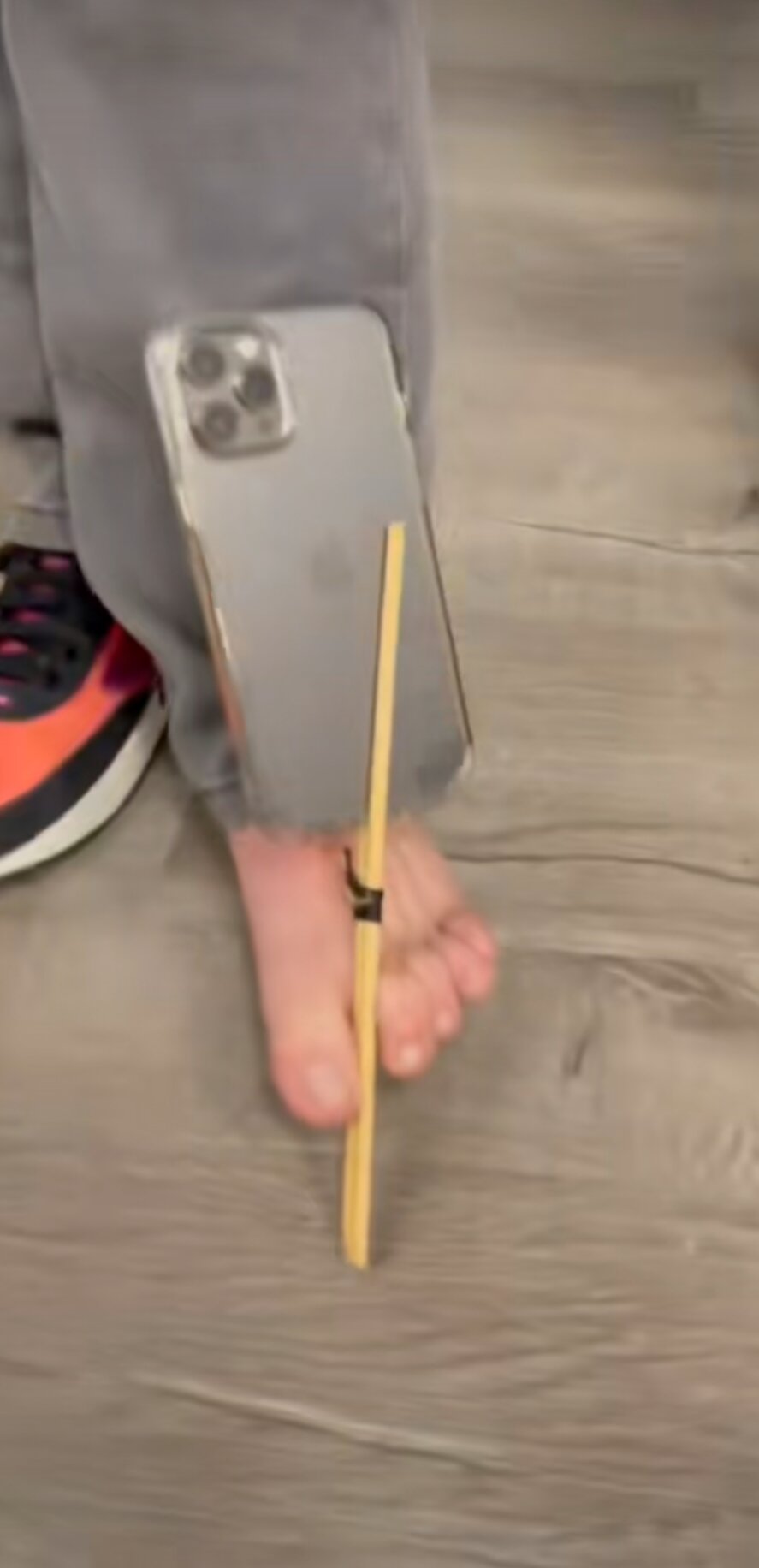 Dylen Dror's feet