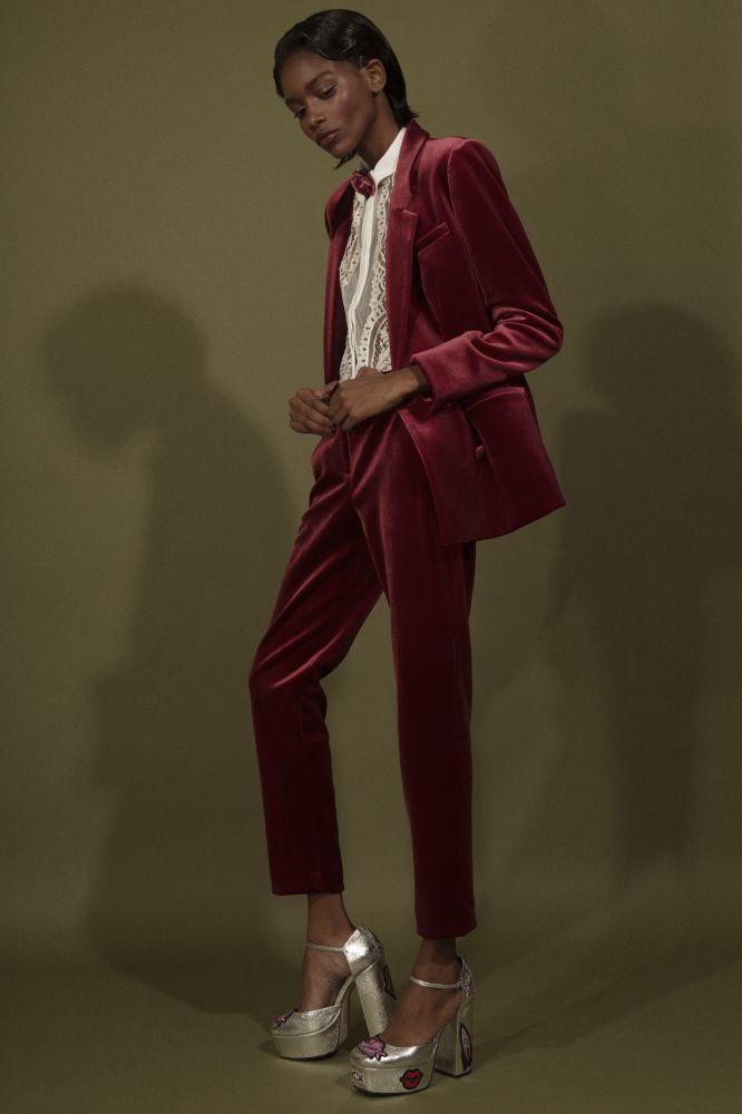 Elibeidy Dani Martinez's feet