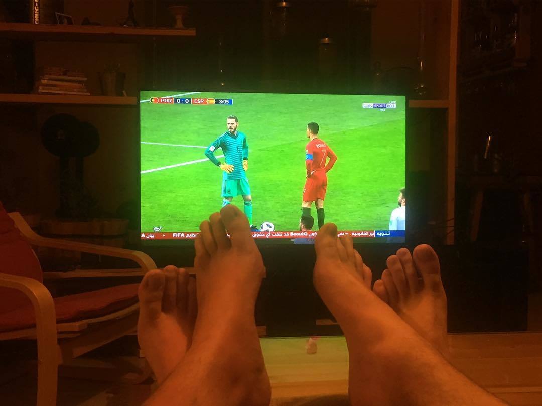Elie Mitris Feet