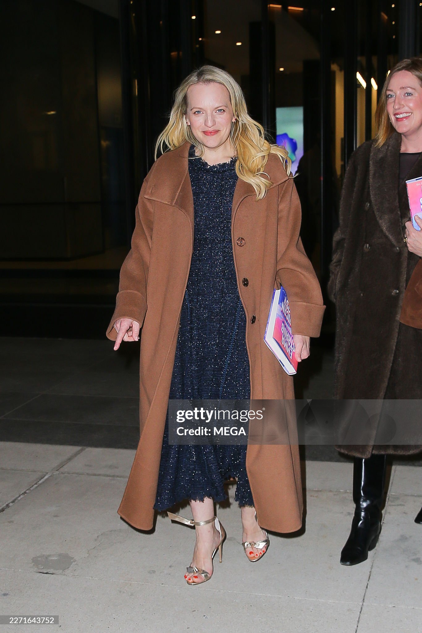 Elisabeth Moss's feet
