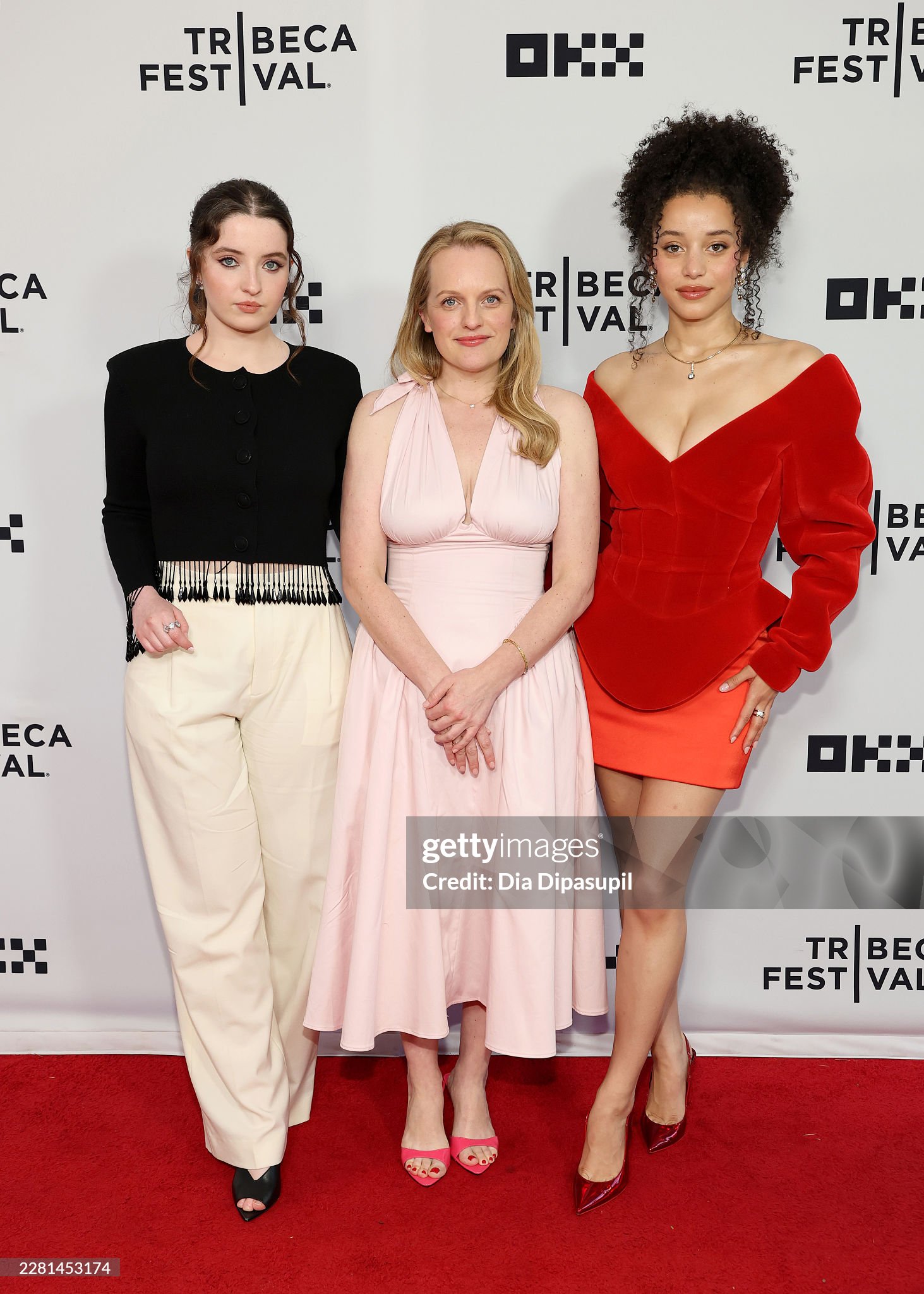 Elisabeth Moss's feet