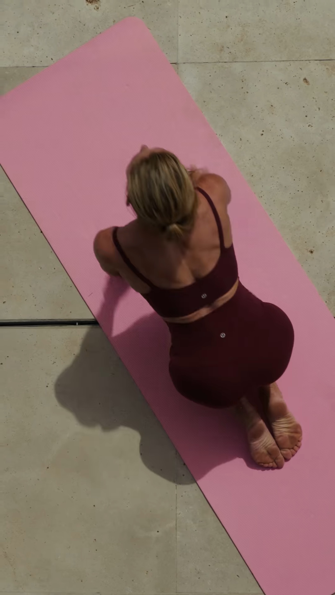 Elsa Pataky's feet