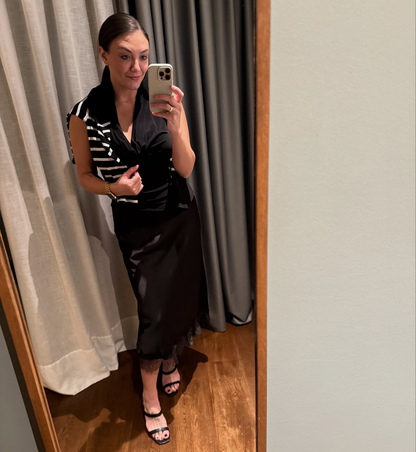 Emily Longeretta's feet