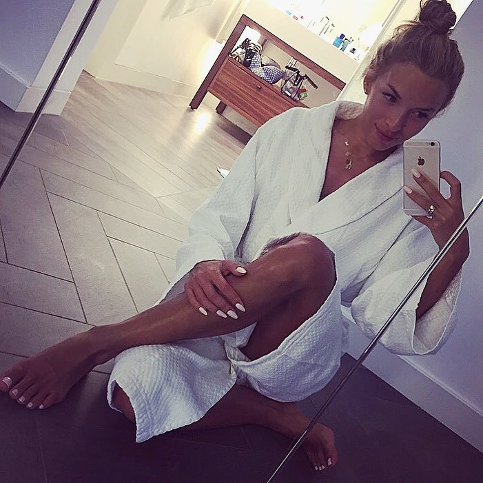 Ewa Chodakowskas Feet
