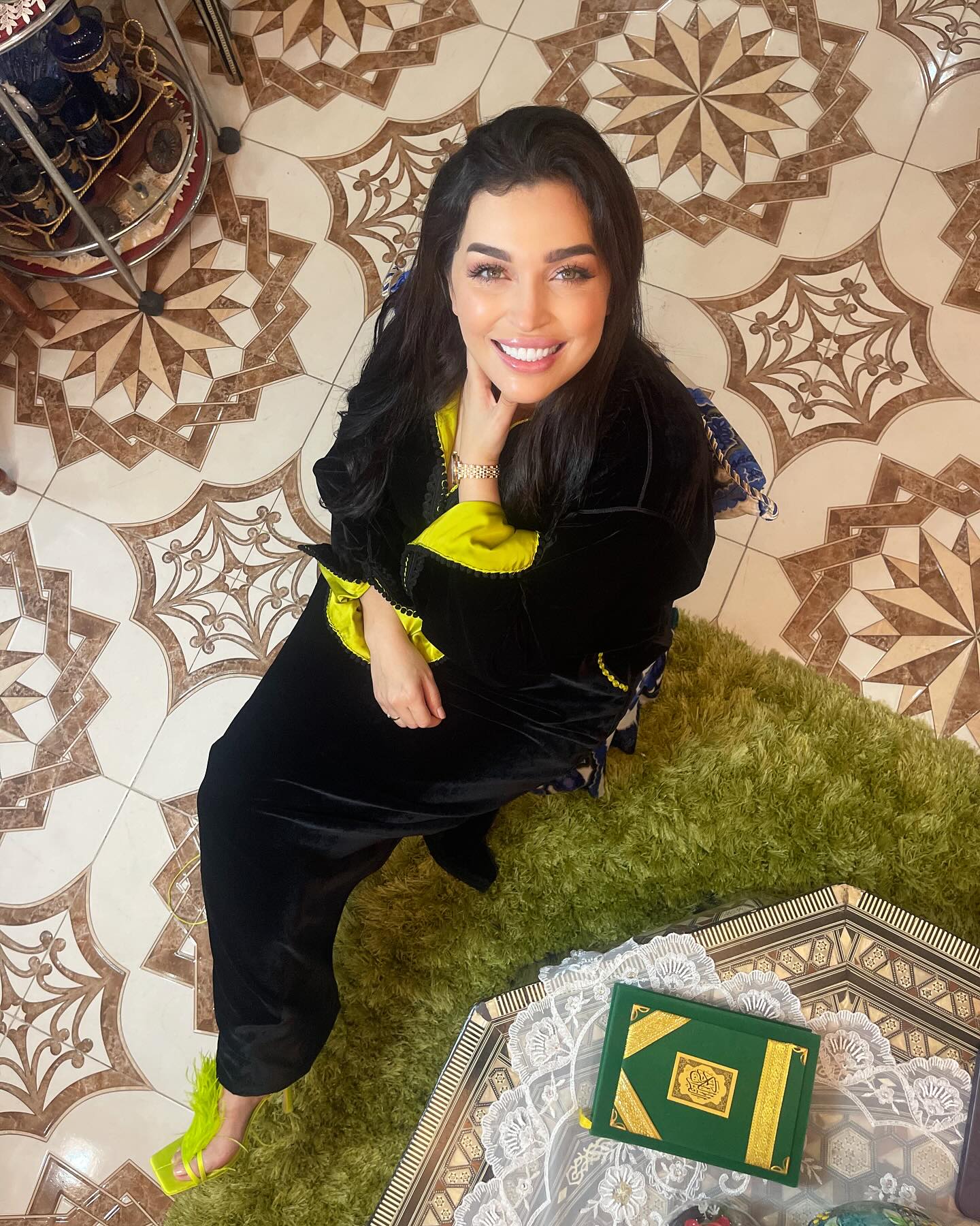 Farah El Fassi's feet