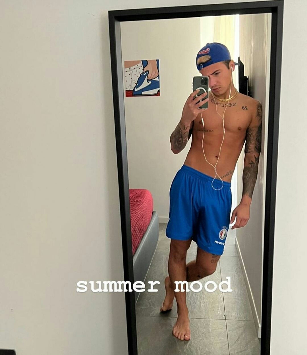 Federico Rossi's feet