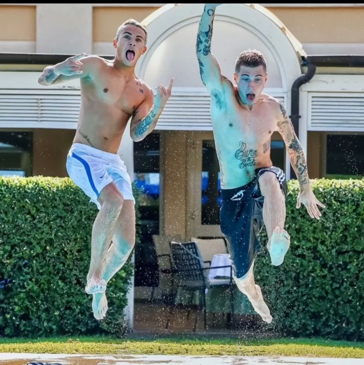 Federico Rossi's feet