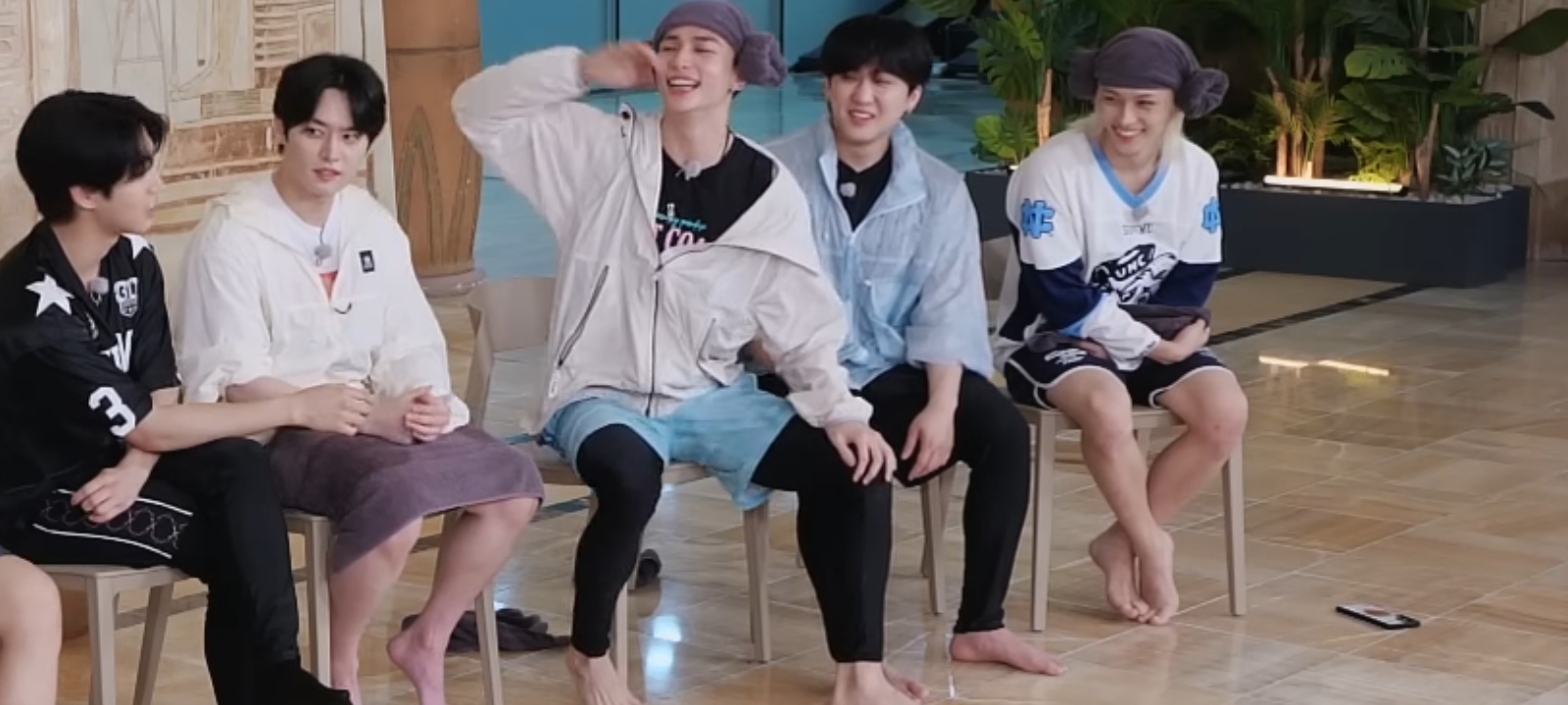 Felix's feet