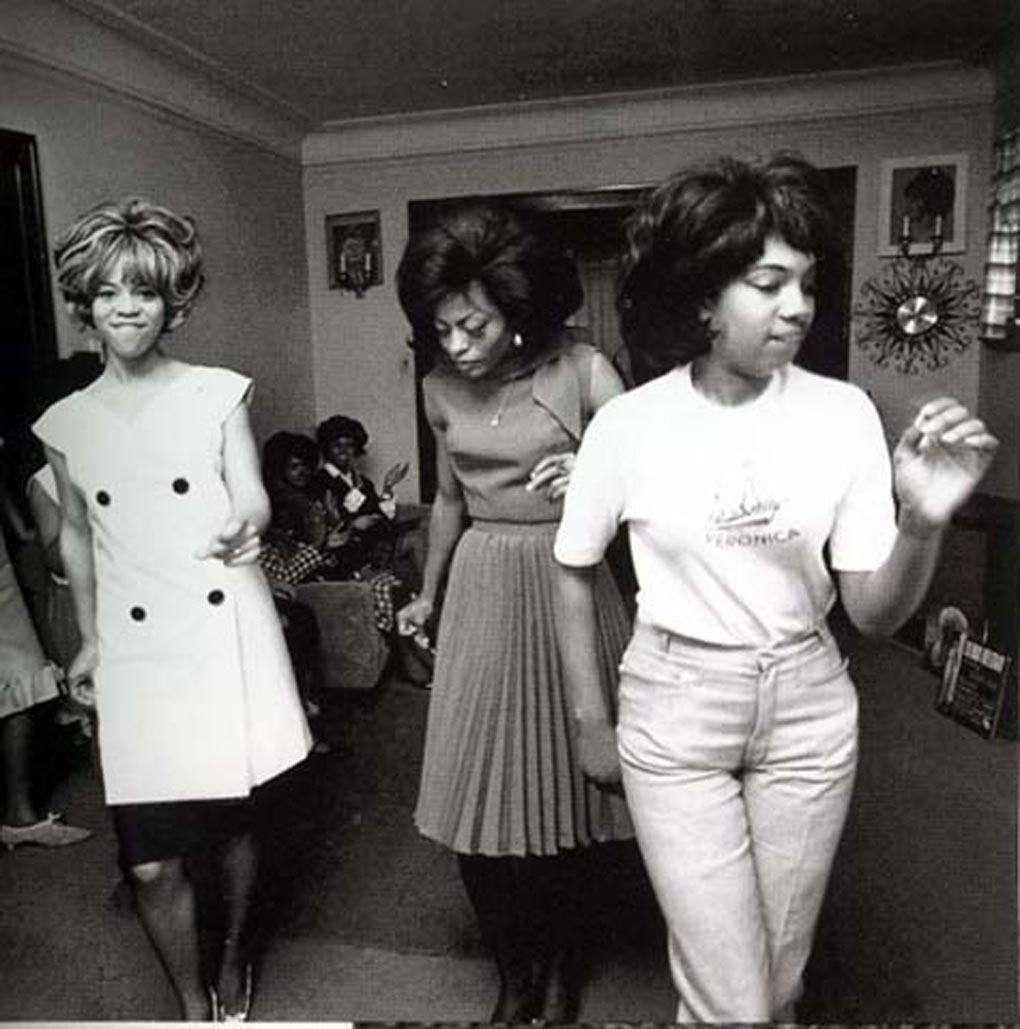 Florence Ballard's feet