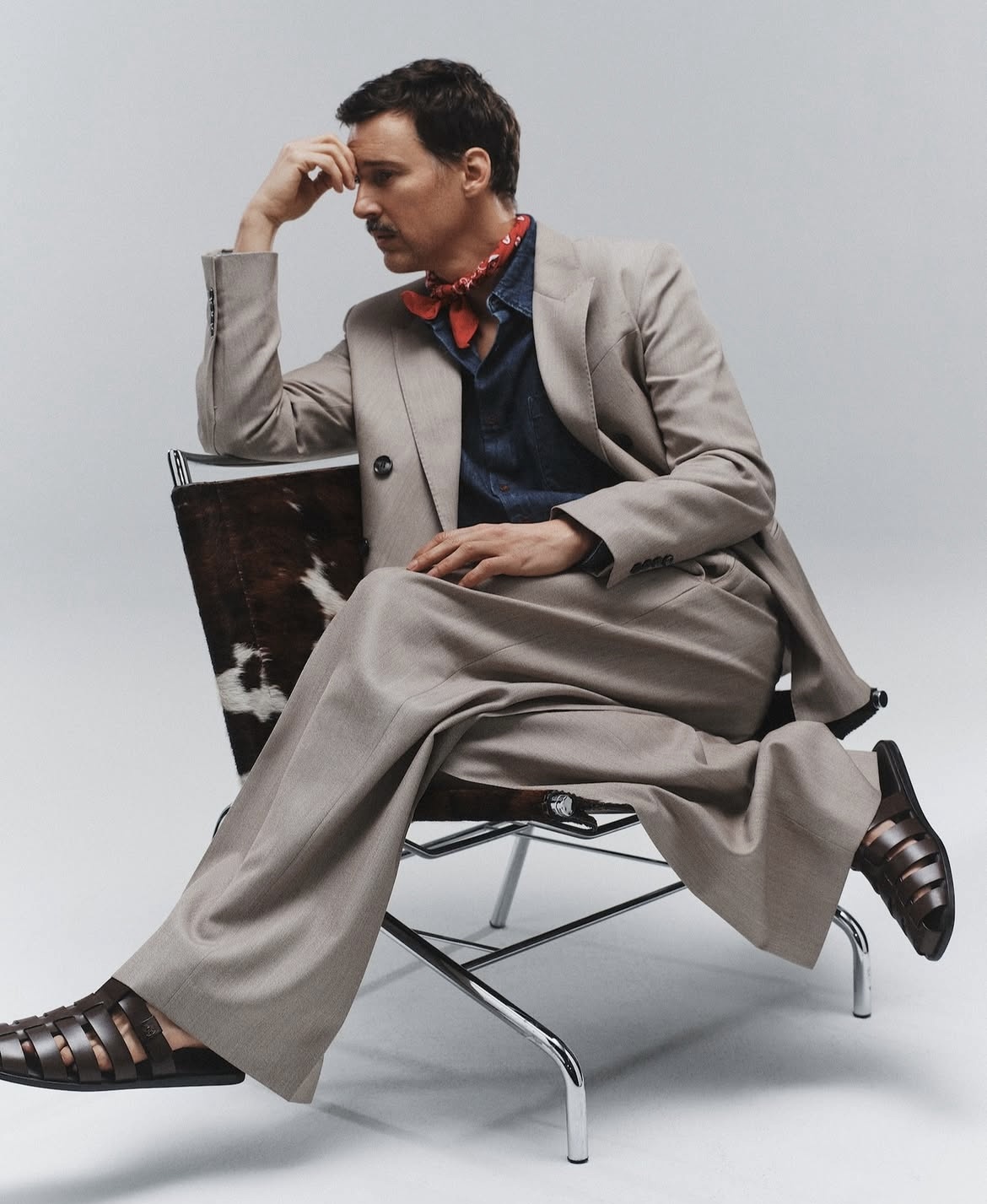 Florian David Fitz's feet