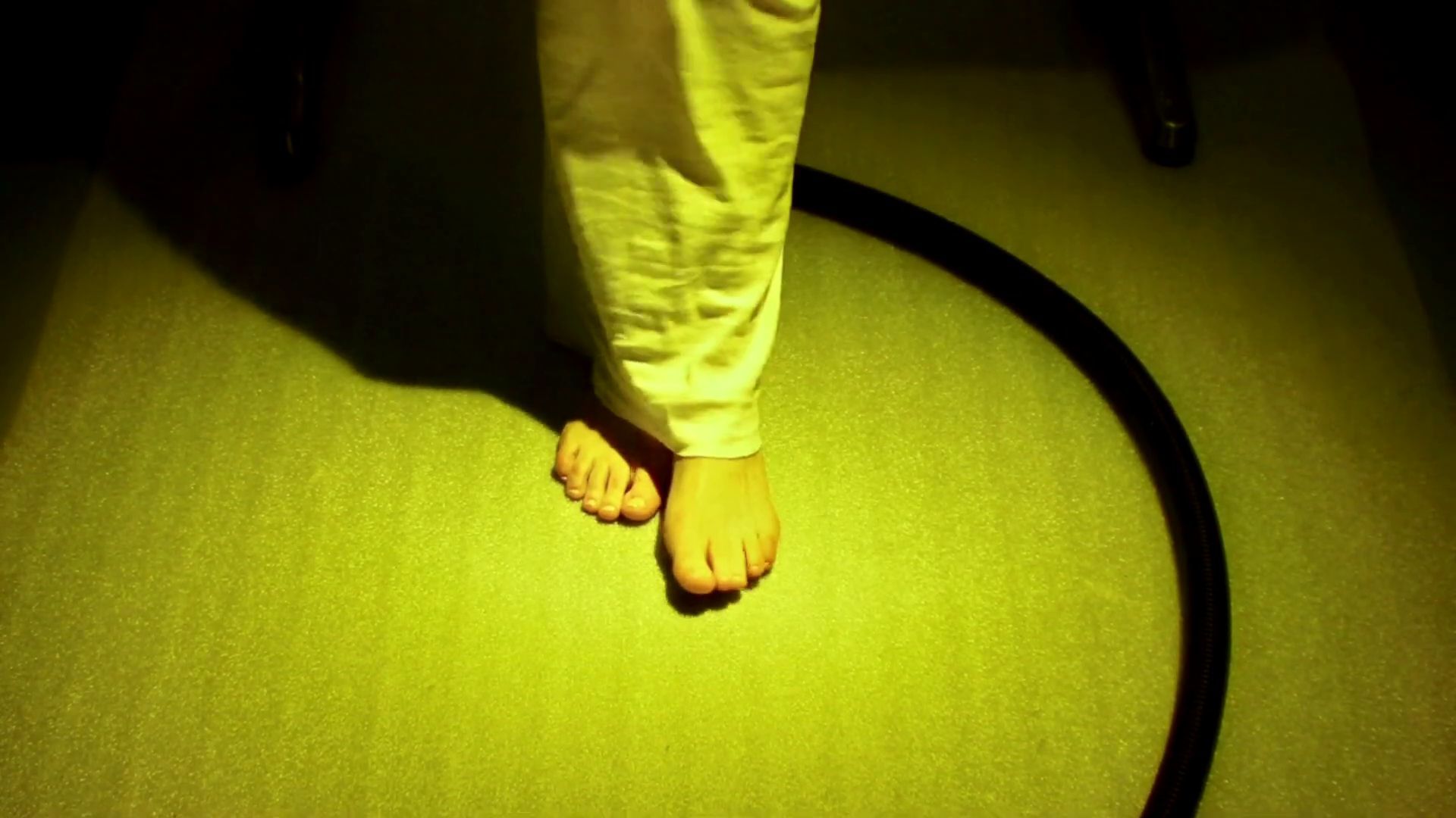 Gabi Völgyesi's feet