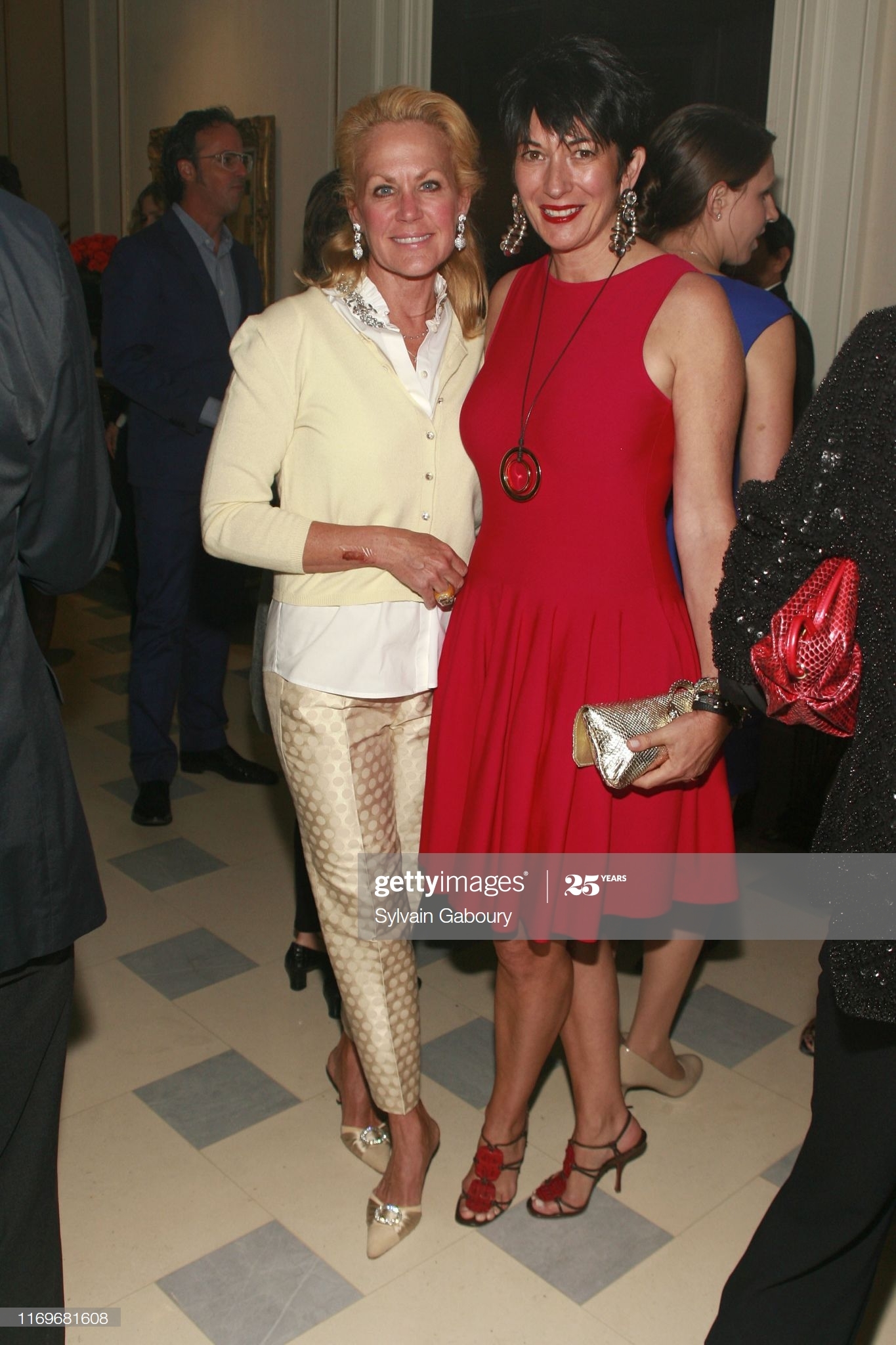 Ghislaine Maxwells Feet I Piedi Di Ghislaine Maxwell Page 3 Celebrities Feet 2024