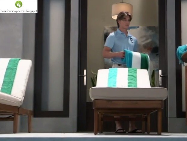 Giovanni Mazza's feet