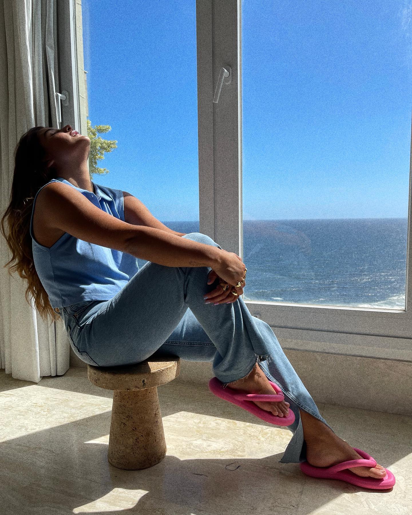 Giulia Costa's feet