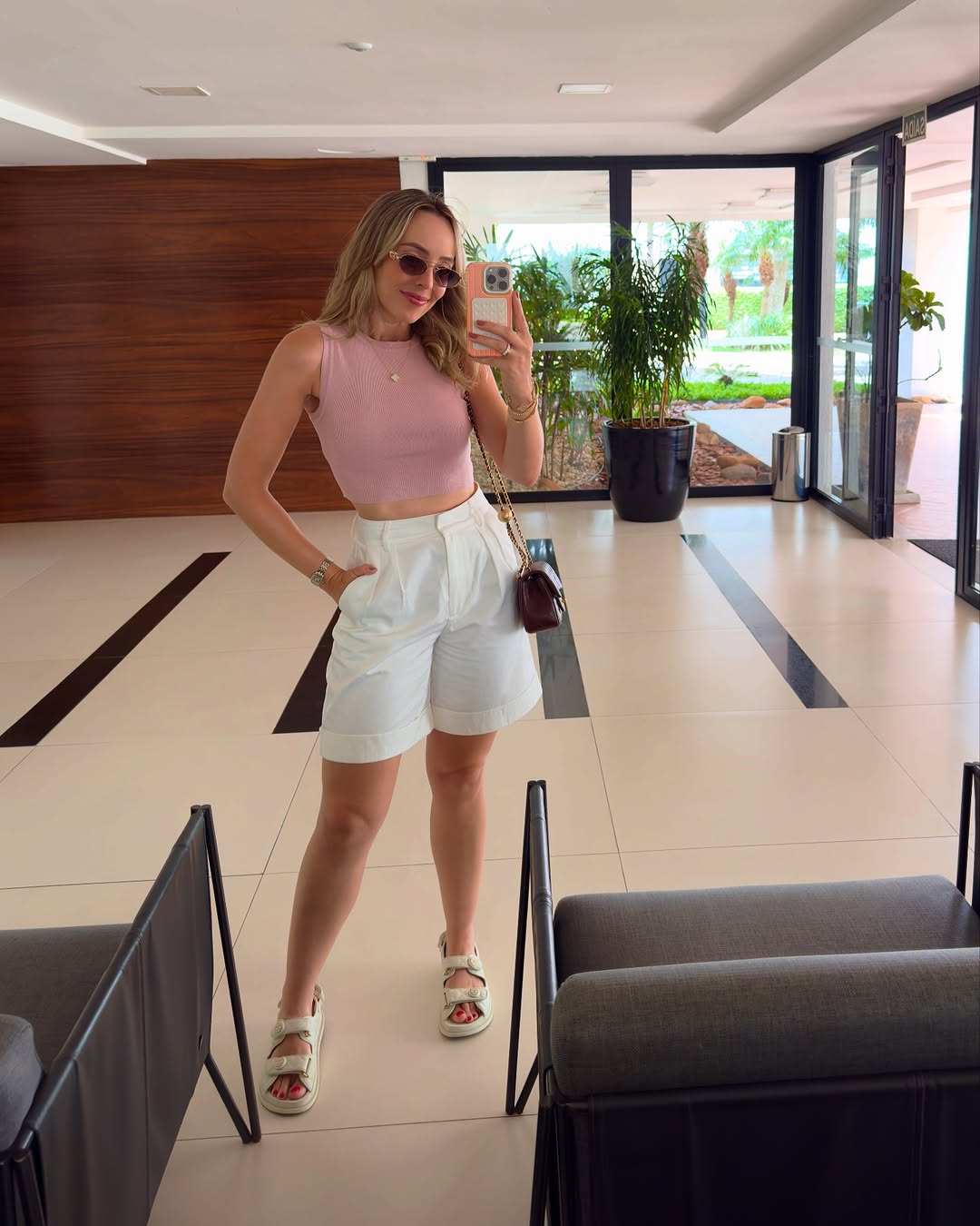 Giulia Perachi's feet