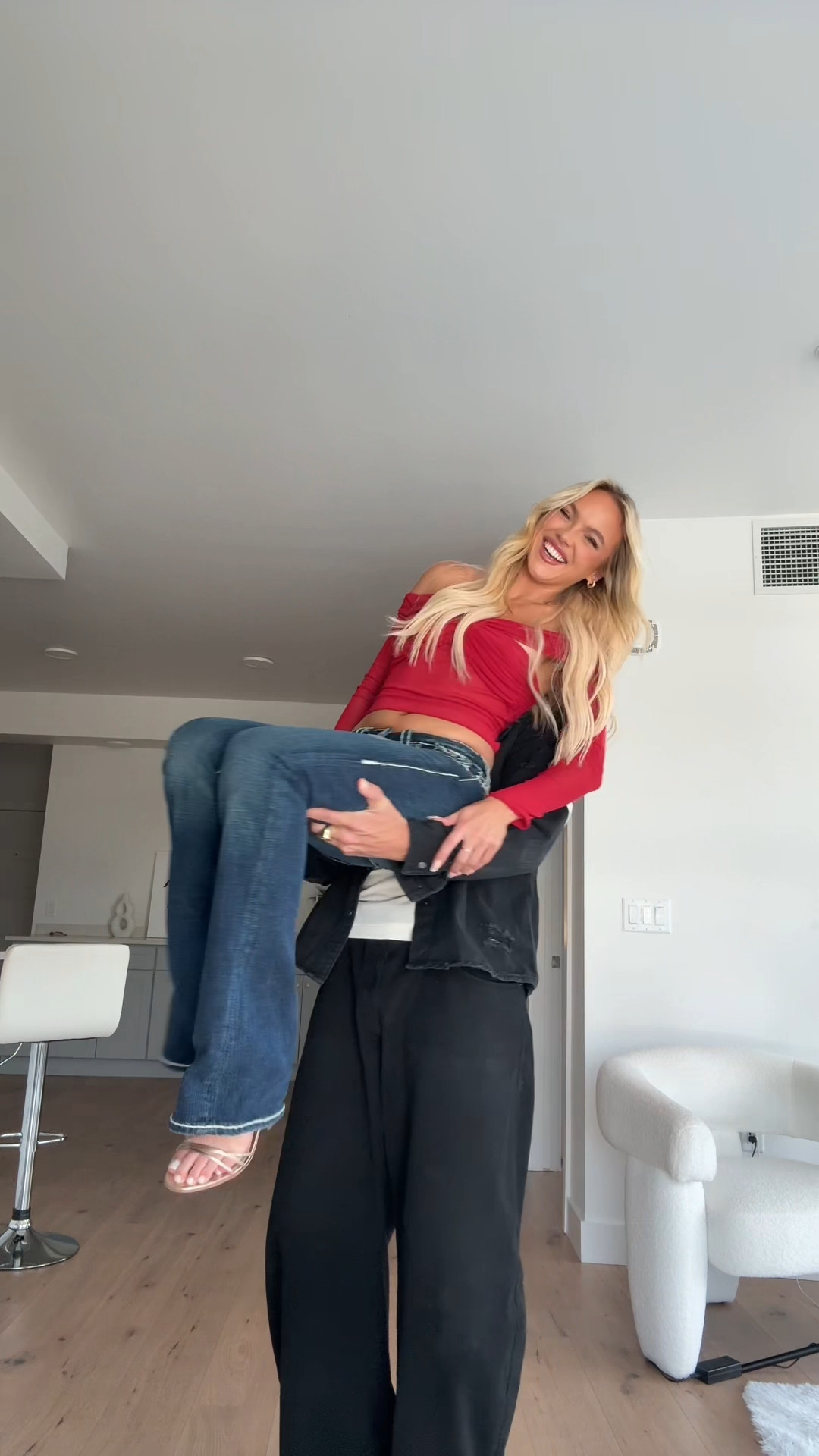 Gracyn Blackmore's feet