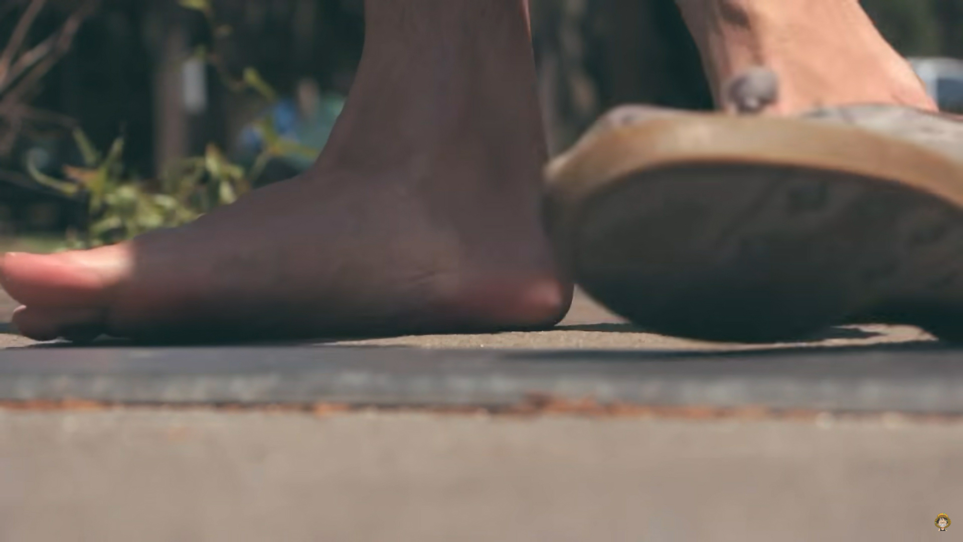 Hamilton Troy Hayes's feet